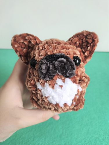 Ravelry: Frenchie Buddies pattern by Joana Rosa