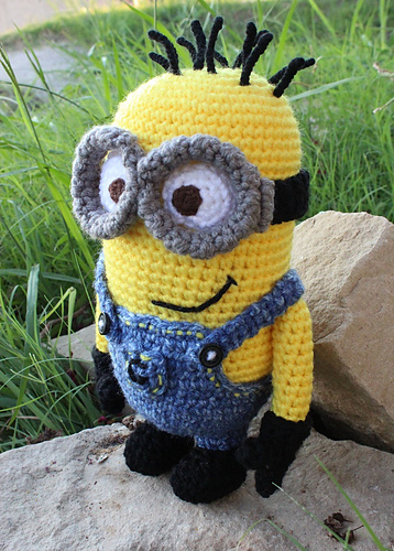 Ravelry: Despicable Me Minion pattern by Nichole D