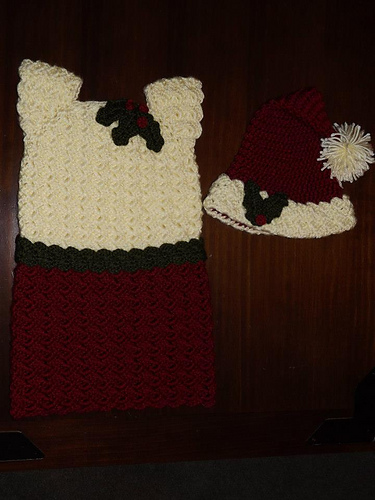 Ravelry: Emerald City Toddler Dress pattern by Kate Wagstaff