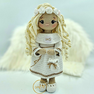 Ravelry: FIRST HOLY COMMUNION DOLL pattern by Monika Tadewicz