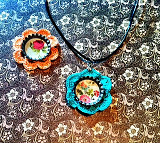 Ravelry: Flower Necklace pattern by Jenny Newman