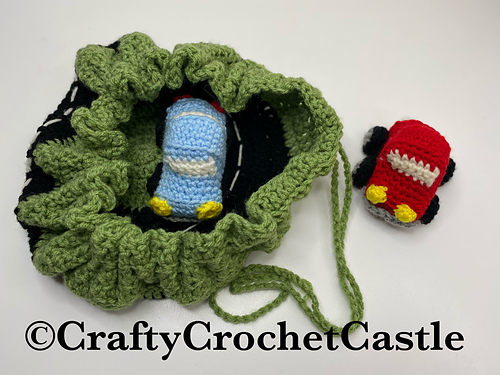 Ravelry: Car and Road Play mat pattern by Jenila Mathialagan