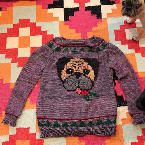 Ravelry: Holly Jolly Pug pattern by bunnymuff - Mona Zillah