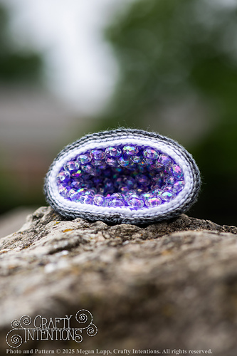 Ravelry: Geodes pattern by Megan Lapp