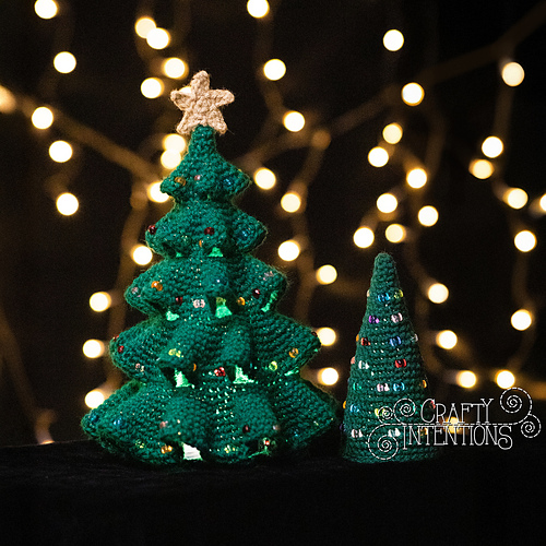 Ravelry: Beaded Christmas Trees pattern by Megan Lapp