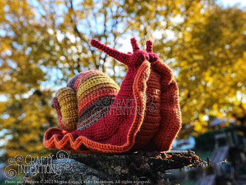 Ravelry: Add-On Round Snail Shell pattern by Megan Lapp