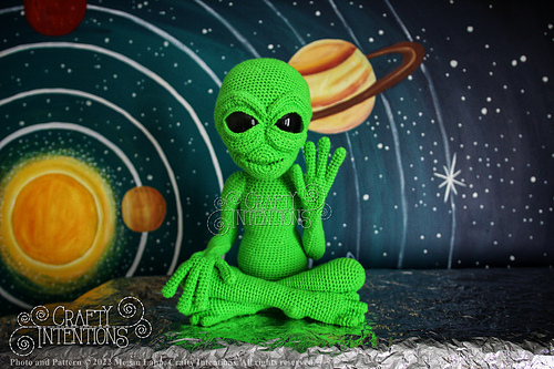 Ravelry: Alien pattern by Megan Lapp