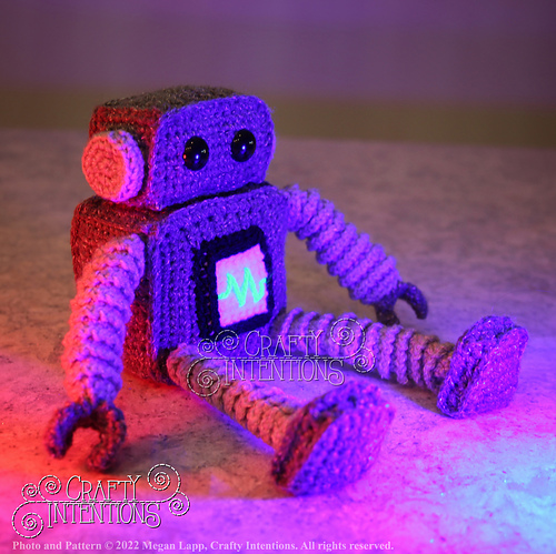 Ravelry: Medium Robots: Set 1 pattern by Megan Lapp