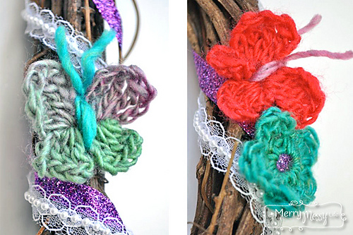 Ravelry: Crochet and Ribbon Valentine’s Wreath pattern by Sara McFall