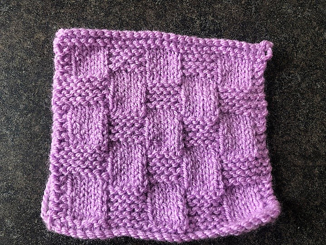 Ravelry: checkers square pattern by Sammy Bristow