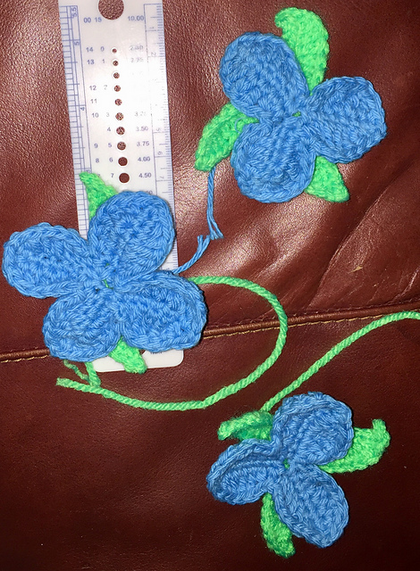 Ravelry: CraftyWhoot's Poppy Troll Flowers