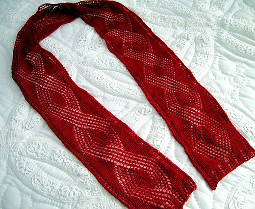 Ravelry: Diamond Scarf pattern by Dawn Pearson