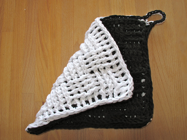 Ravelry: Basket Weave Double Sided Potholder pattern by Kristian Borris ...