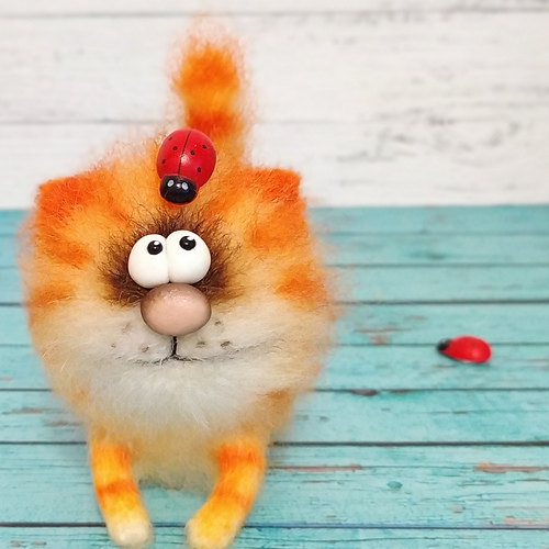 Ravelry: Fluffy Ginger Cat pattern by Marina Mokhireva