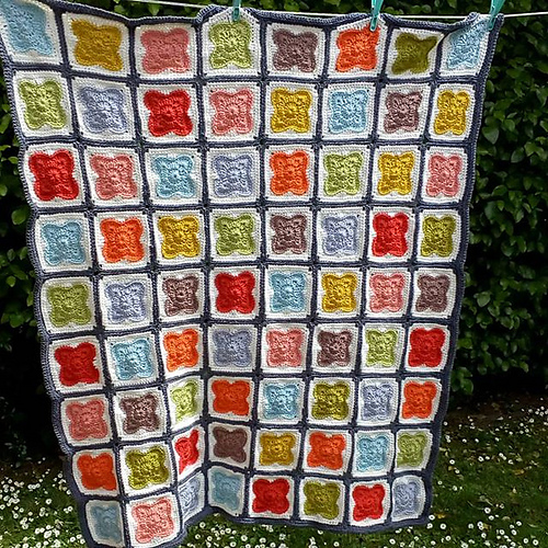 Ravelry: Libby Flora Blanket pattern by Libby Halstead