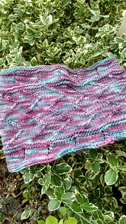 Ravelry: The Devious Cowl pattern by Lauren Eicher