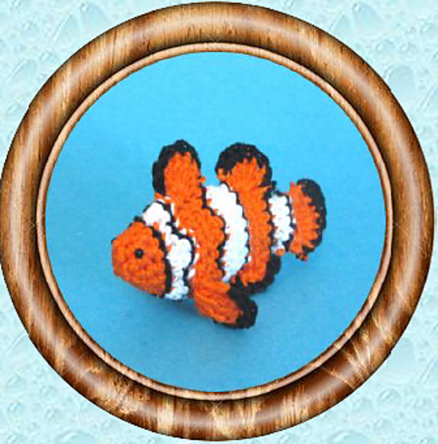 Ravelry: Clown Fish pattern by CreativityClaudia