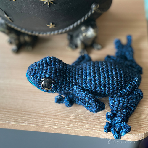 Ravelry: Ruby the Red Eyed Tree Frog pattern by Charlyn Smith