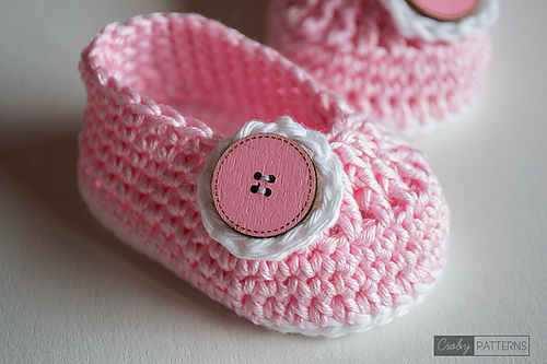 Ravelry: Crochet Baby Booties - Princess smile pattern by Croby ...