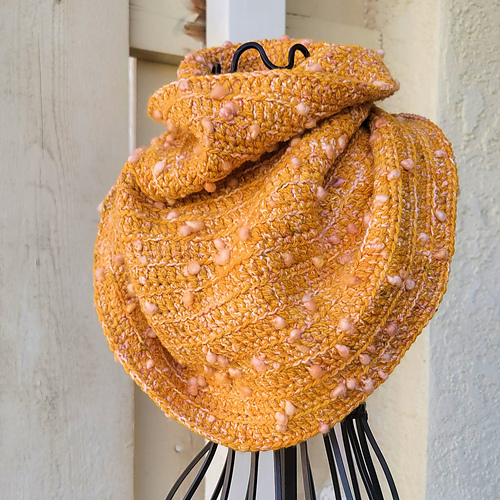 Ravelry: Butternut Slub Cowl pattern by Connie Lee Lynch