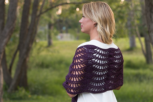 Ravelry: Waves Shawl pattern by Corinne Freeman