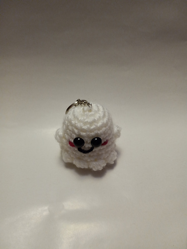 Ravelry: Ghost Keychain pattern by Dani West