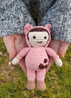 Ravelry: Poppy in Her Pig Costume pattern by Emily Briscoe
