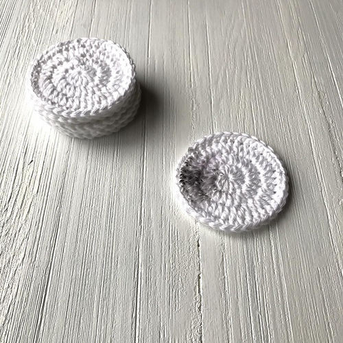 Ravelry: Reusable Makeup Remover Pads pattern by Jessica Cooper