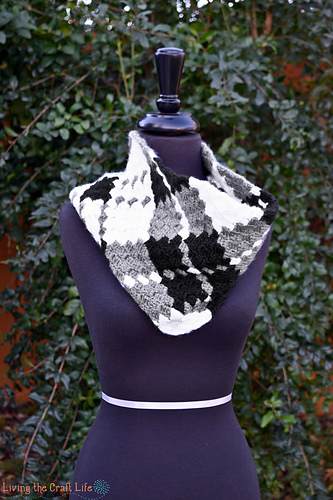 Ravelry: Plaid C2C Scarf pattern by Jessica Z