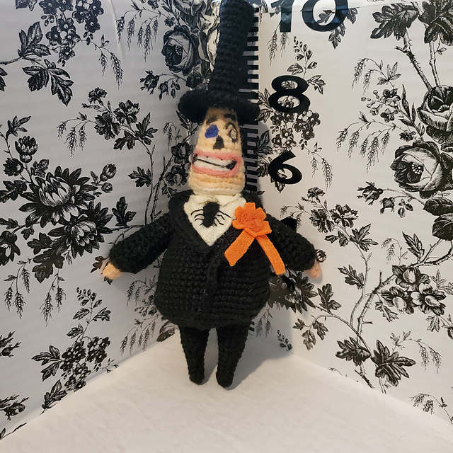 Ravelry: The Mayor pattern by Jessica Crawford