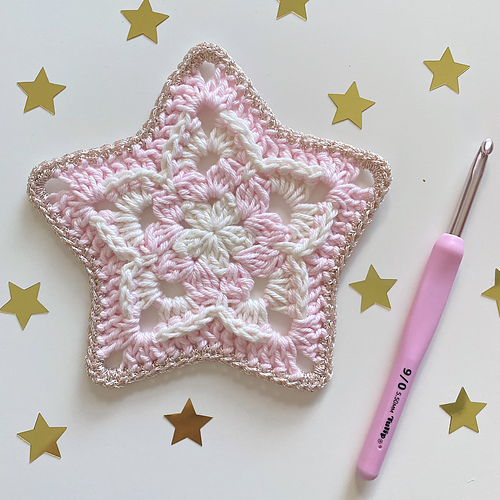 Ravelry: Sparkly Stars pattern by Joy Clements
