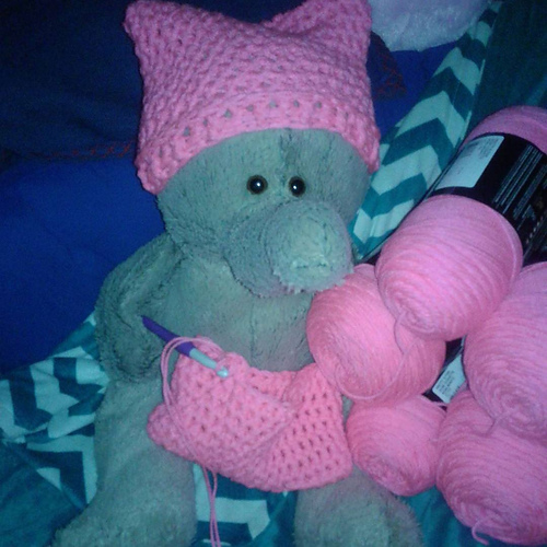 Ravelry: Square Cat hat no seam pattern by Roxann Skvarj-Stetzer