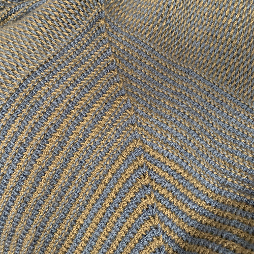 Ravelry: Rincon Shawl pattern by Aklori Designs