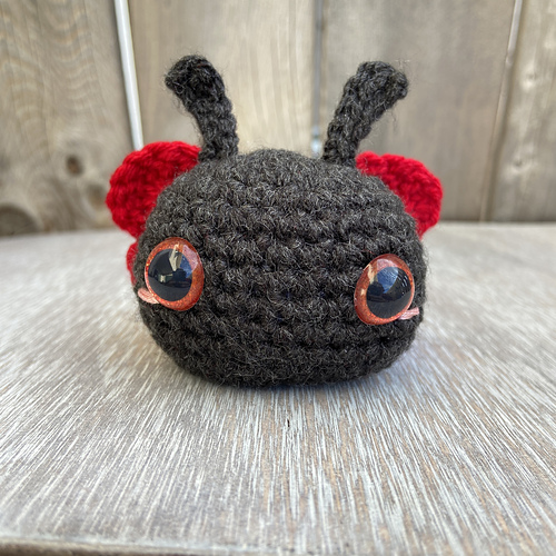 Ravelry: Love Bug pattern by Sarah Townsend