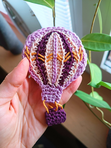 Ravelry: Hot Air Balloon Applique pattern by Crochetpedia