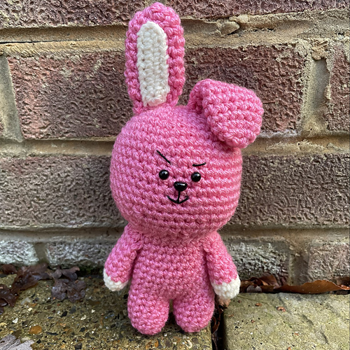 Ravelry: BT21 Cooky pattern by Tor Smith