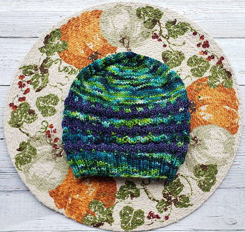 Ravelry: Mosaic Checkers Hat pattern by Crystal Tea Knits