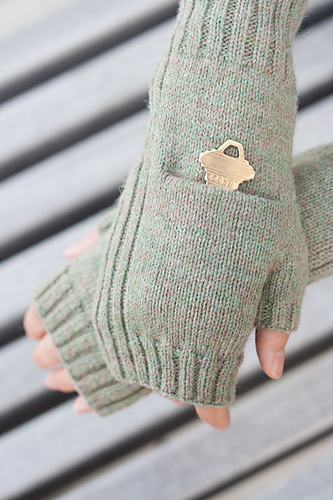Ravelry: Fingerless Pocket Mitts pattern by Shannon Charles