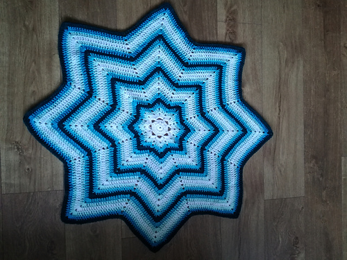 Ravelry: My 8 Point Star Blanket pattern by CrochetNutsDesign