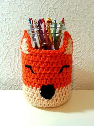 Ravelry: Foxy Jar Cover pattern by Evonne Umbel