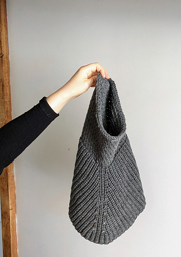 Ravelry: The Sue Cowl pattern by Allison Miller