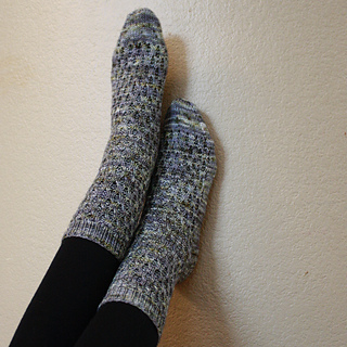Ravelry: Bore Tide Socks pattern by Kari Pedersen