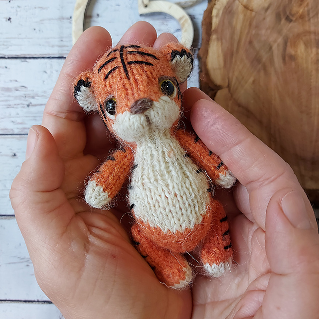 Ravelry: Tiger pattern by Natalia Vasyaeva