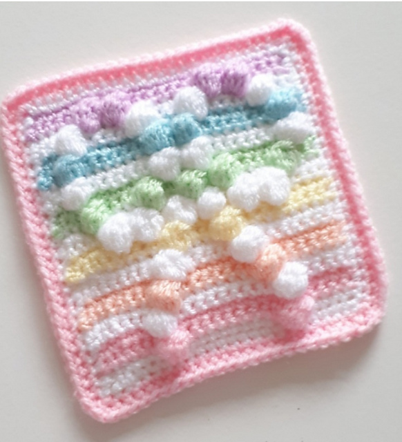 Ravelry: Rainbow Bow pattern by Lisa Hooper