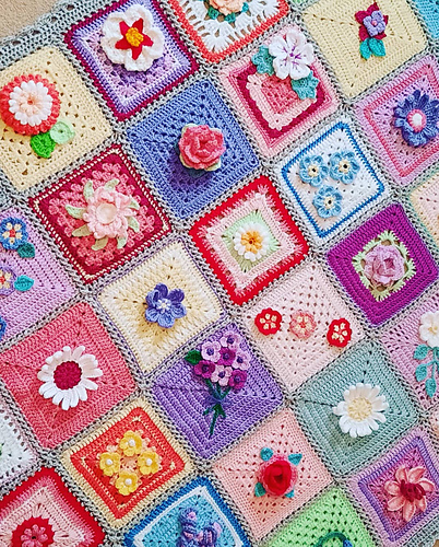 Ravelry: Flat Daisy pattern by Lisa Hooper