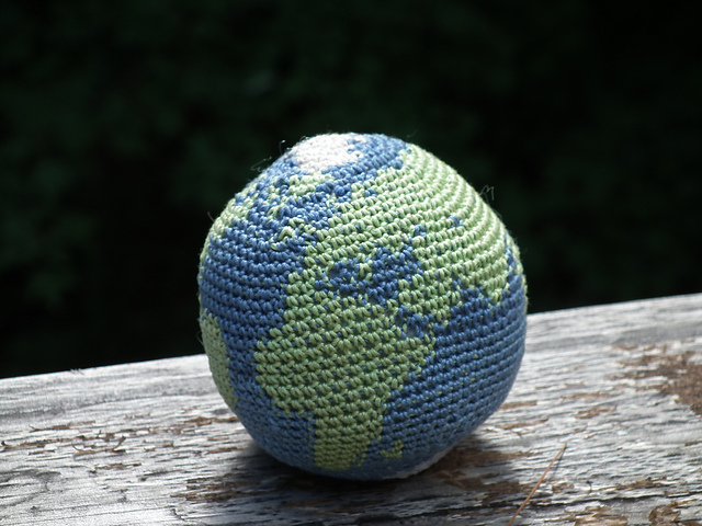 Ravelry: CymruLlewes' Crochet Globe
