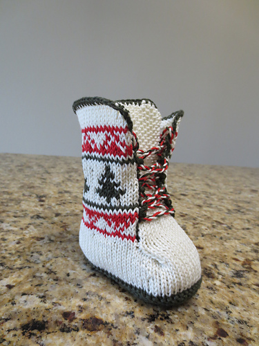 Ravelry: Christmas Tree Boots pattern by Cynthia Kais