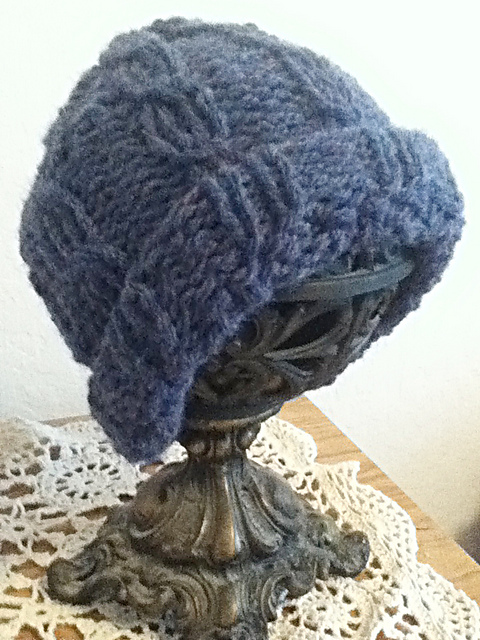 Ravelry: Mock-cable hat pattern by Isela Phelps