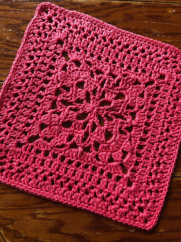 Ravelry: Runway Square pattern by Rachele Carmona