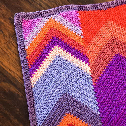 Ravelry: Chevronnie pattern by Rachele Carmona